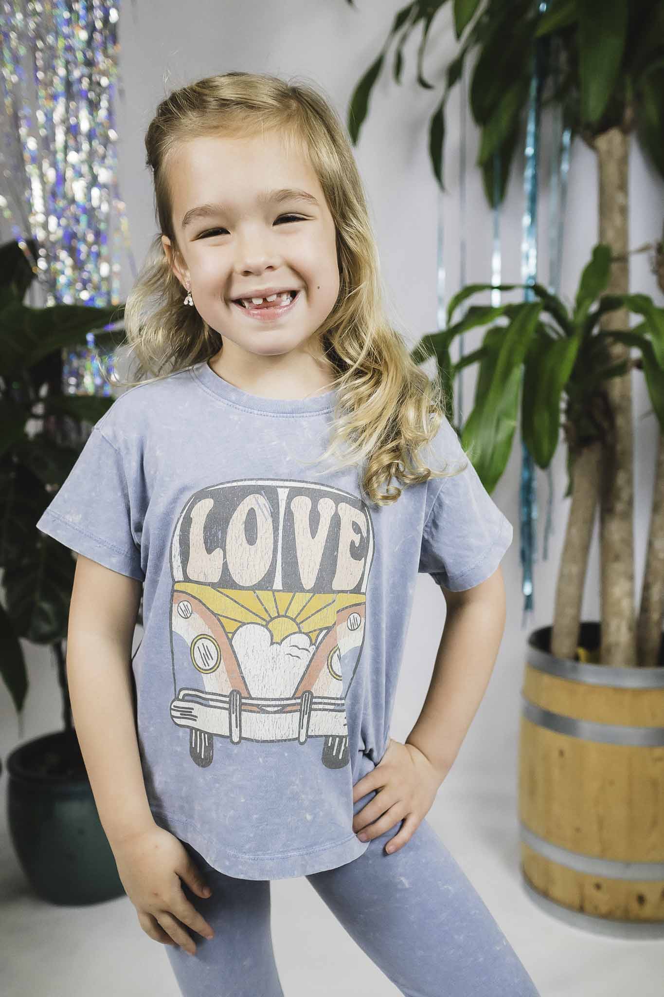Love Bus Mineral Denim Boxy Tee (Girl) – Bowfish Kids
